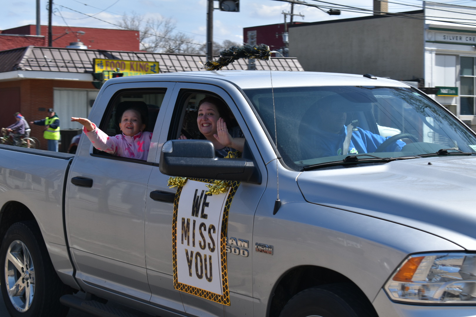 PHOTO GALLERY – Black Knights Parade | News, Sports, Jobs - Observer Today